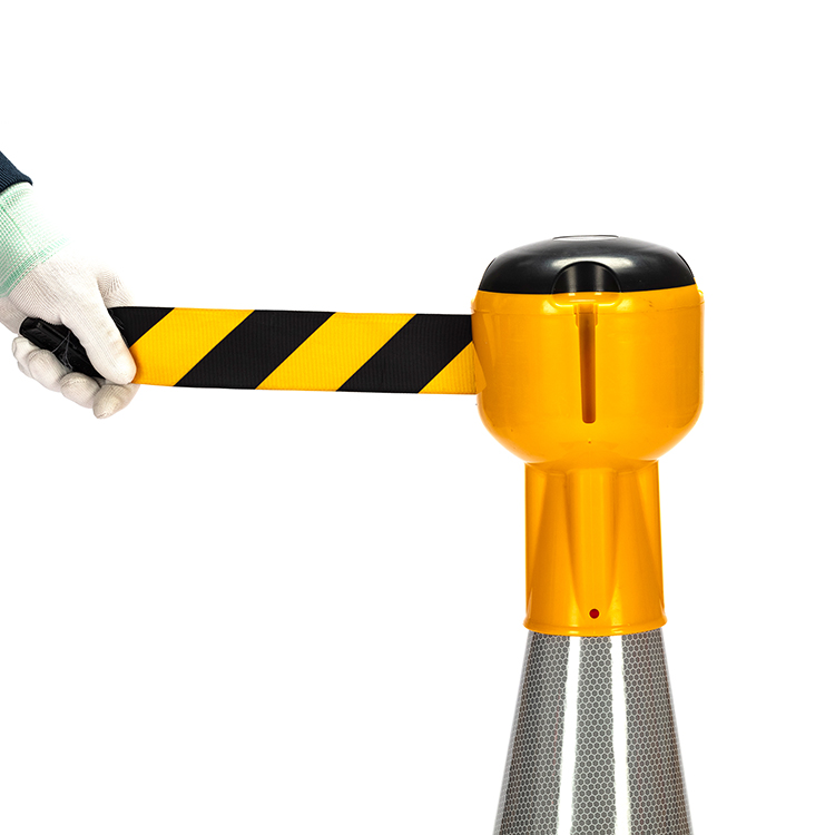 red traffic cone & accessories-Grandchess Daoan